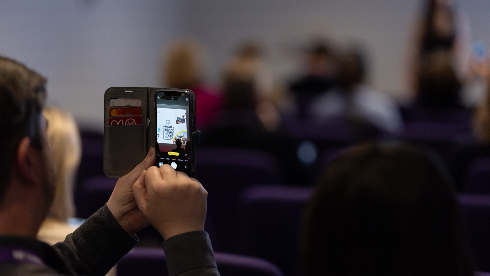 How customer behaviour influences booking decisions | Palisis